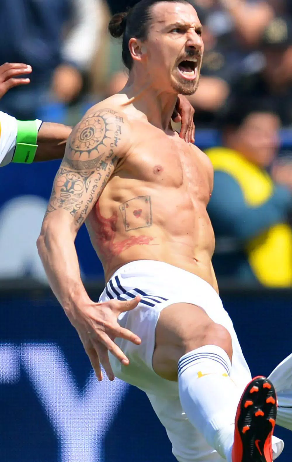 Zlatan Ibrahimovic Wrist Tattoo FC Barcelona Blog: Barça Transfer Zone ...