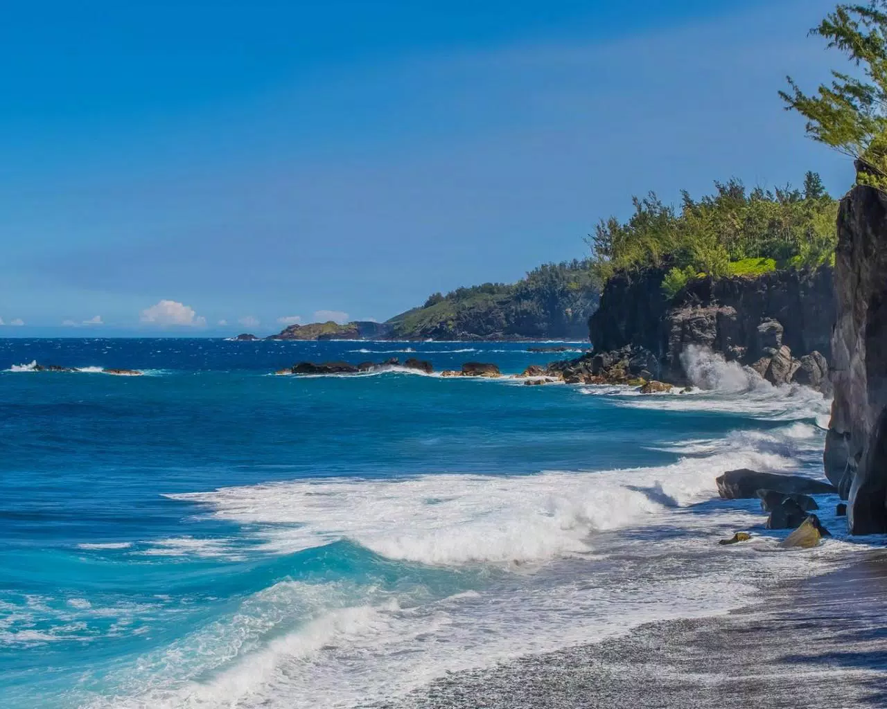 Indie Ocean Wallpaper