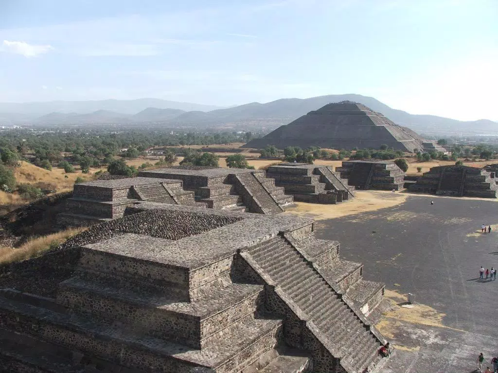Aztec Ruins Wallpaper