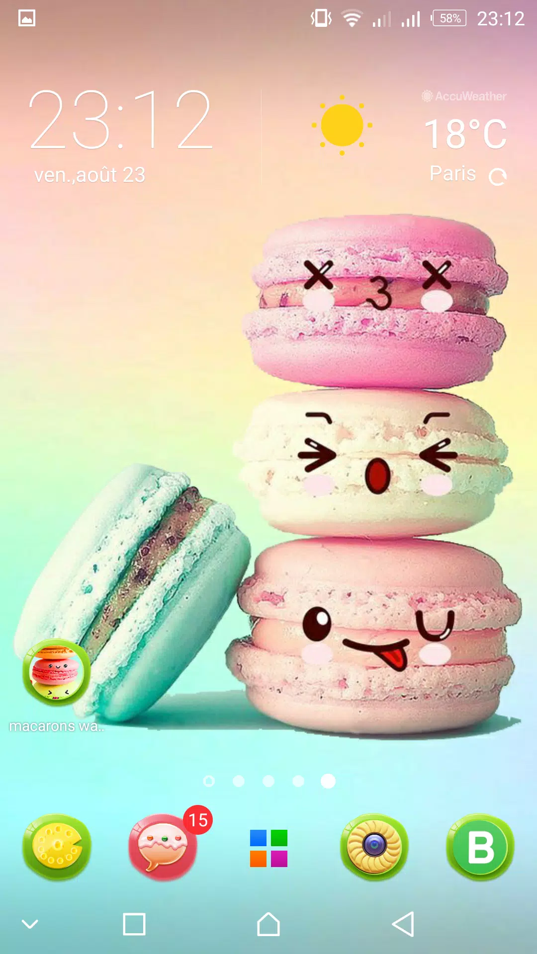 Cute Macaroons Wallpaper