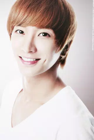 Leeteuk Super Junior Wallpaper